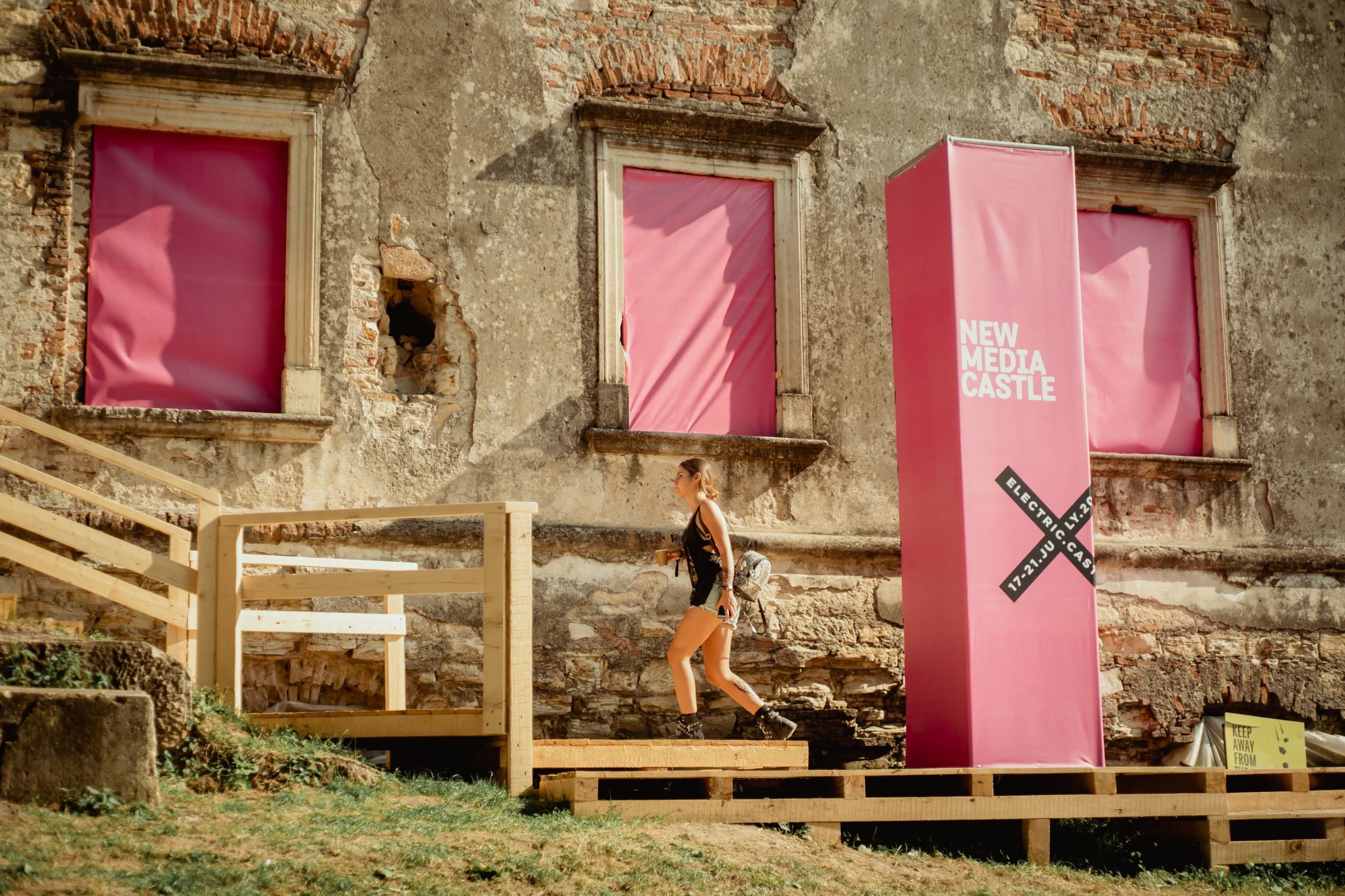 Some of the Coolest Moments From EC7, the Best Electric Castle So Far ...